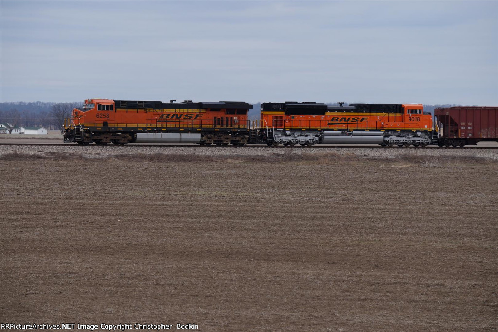BNSF 6258